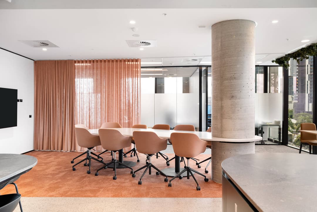 Modern team rooms for collaboration & more | Workspace365